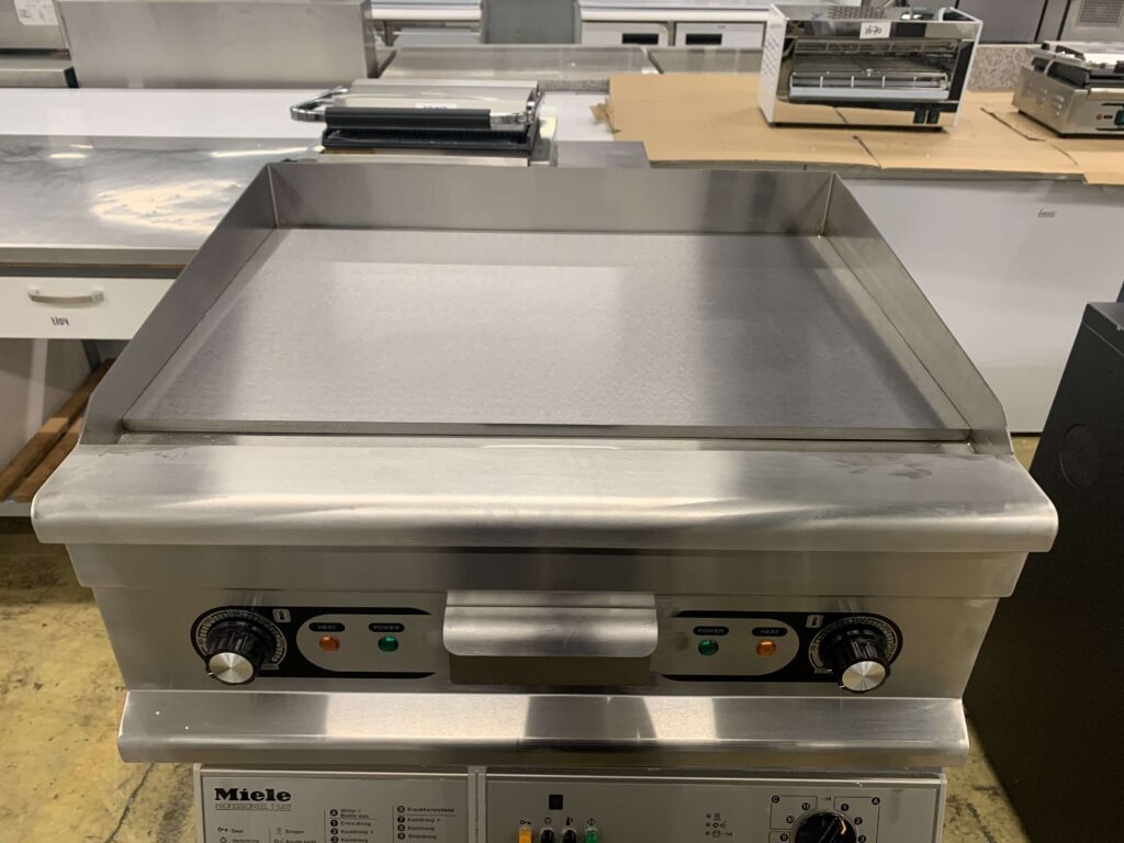 Stainless steel Grill Plate Griddle Smooth griddle 60 cm 400V Horeca ...