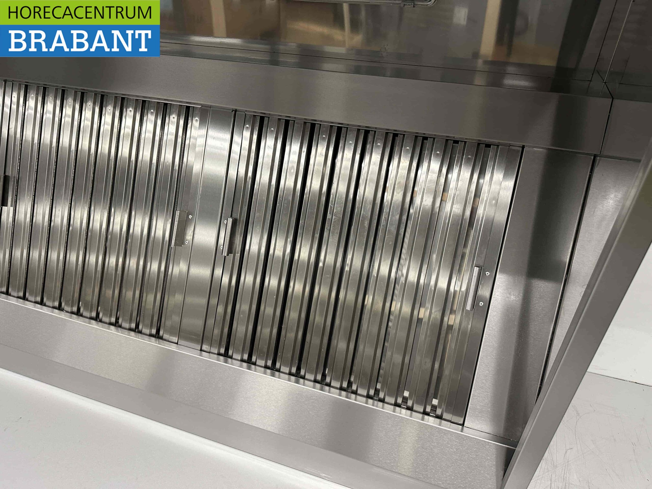 Stainless steel extractor hood Extractor hood with slatted filters 180 ...