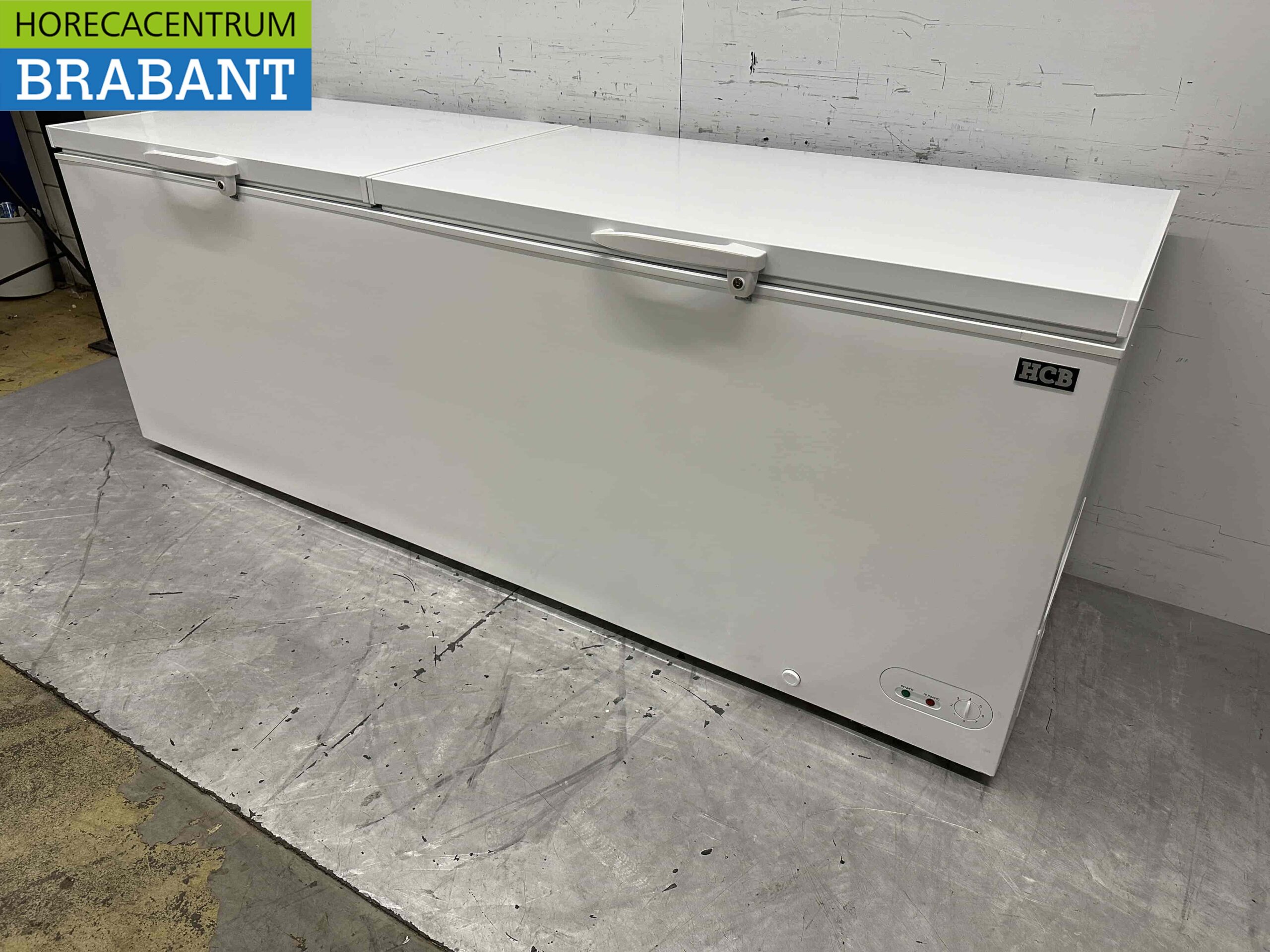 Freezer Chest Freezer with double hinged lid 755 liters 230V Horeca ...