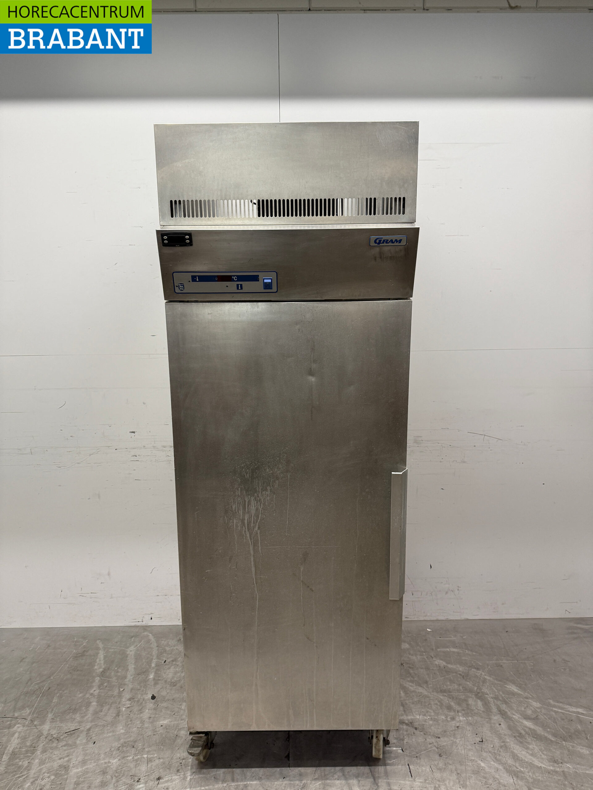Stainless steel Gram Mobile Refrigerator 600 liters 230V Catering ...