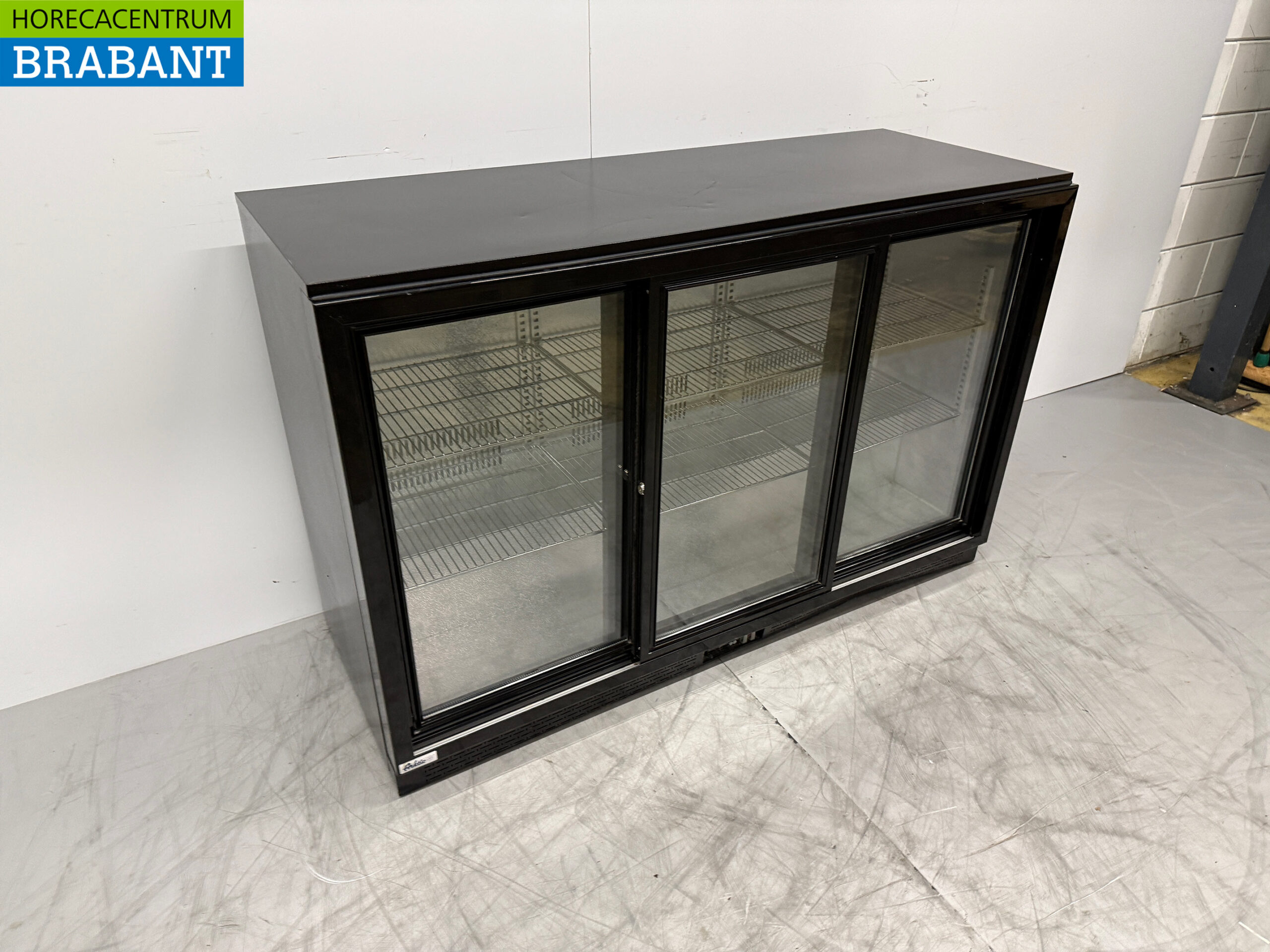 Arktic Bar Refrigerator 3 Glass Sliding Doors 135 cm 230V Catering ...